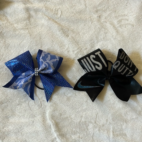 Varsity | Accessories | Set Of 2 Allstar Cheer Bows | Poshmark